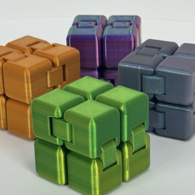 Infinity Cube | Epic Design Studio